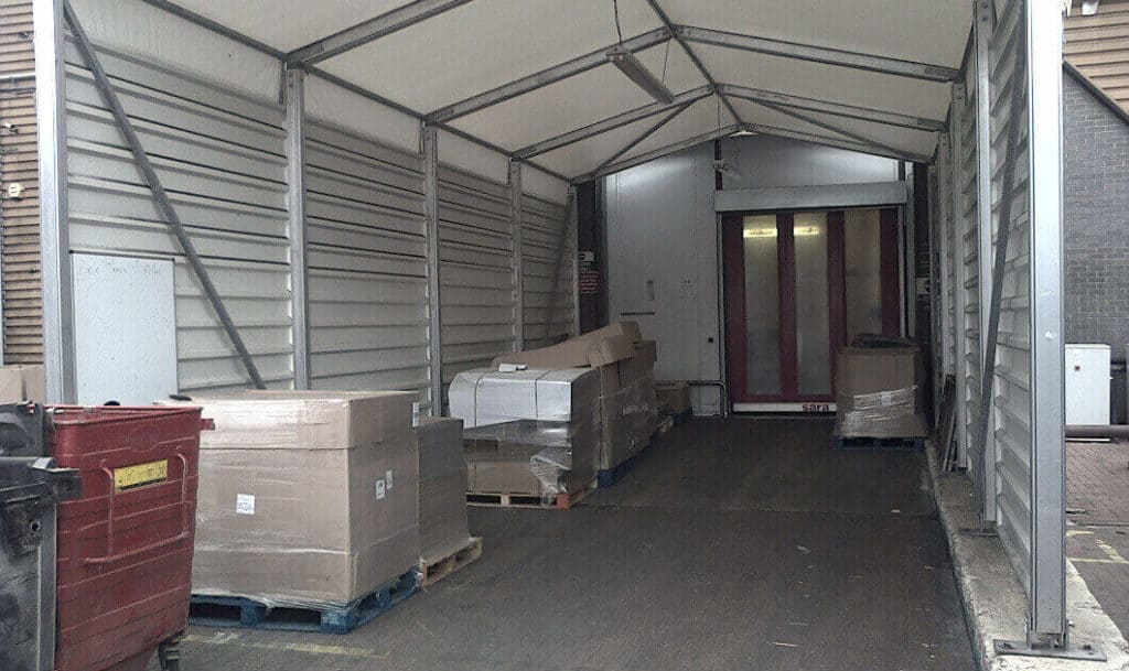 TEMPORARY CANOPIES / LOADING BAYS - Instant Space